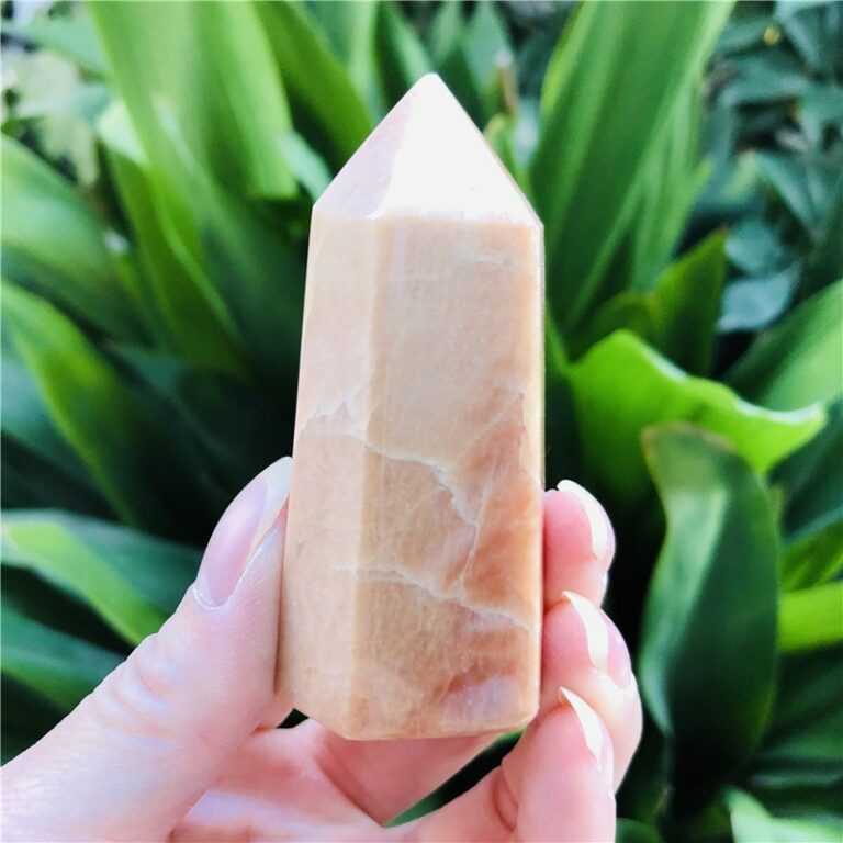 A Guide To Peach Moonstone: What Do You Absolutely Need To Know?